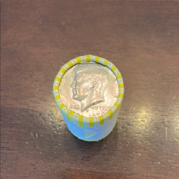 Us Mint | Office | 7761976 Unsearched Kennedy Half Dollar Roll 2 Coin ...